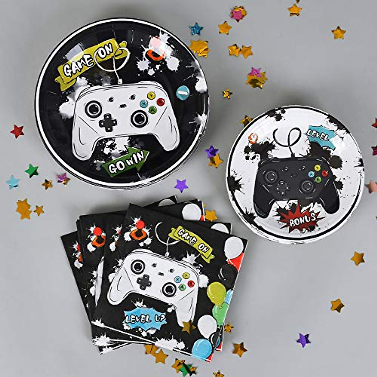 WERNNSAI Watercolor Video Game Party Plates and Napkins - Gaming Birthday Party Supplies for Boys Game Lovers Disposable Dinner Dessert Cake Paper Plates Lunch Napkins Serves 16 Guests 48 PCS