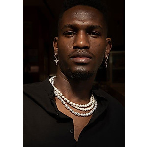 HELLOICE Praying Angel Wing Earrings Iced Out Dangle Drop Earrings 18K White Gold Plated 5A CZ Stone Dangling earrings Lightweight Religious Earrings for Women & Men