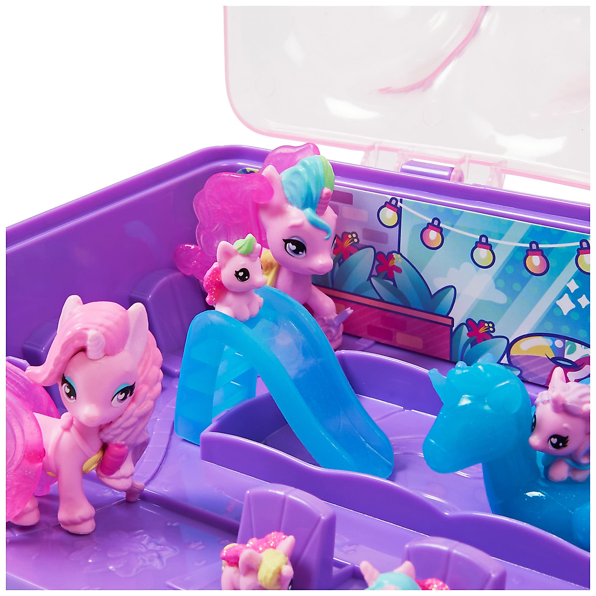 Hatchimals CollEGGtibles, Unicorn Family Carton with Surprise Playset, 10 Characters and 2 Accessories, Kids Toys for Girls Ages 5 and up