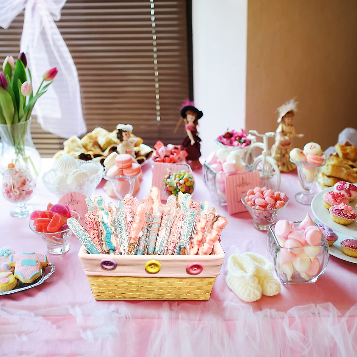 Cellophane Treat Bags, 2x8 inch Pretzel Rod Bags, 200 Pcs Clear Cellophane Bags for Favors, Self Adhesive Sealing Plastic Gift Bags, Pretzels Individual Bags, Party Cello Bags for Pretzel Stick Candy