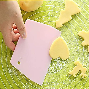 10 Pcs Trapezoidal Dough Scrapers, Hard Plastic Cutters, Food-safe Plastic Dough Cutter, Bench Scraper with Small Hole, Multipurpose Kitchen Gadgets Food Scrapers for Baking Pasta Pastry Pizza Cake