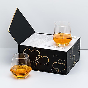 Mascoto Mr and Mrs Whiskey Glass Gift Set, Best Gift for wedding, Engagement, Anniversary, Couples, His and Hers, Bride and Groom, Valentines and Christmas Gifts - Set of 2, 10 oz