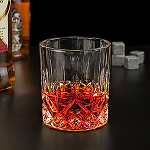 calliva von Old Fashioned Bourbon Glass, Set of 4 Crystal Whiskey Glasses In Gift Box. Rocks Glass for Scotch Irish Whisky Cocktail Cognac Snifter Rum Tequila Drinking, Best Lowball Tumbler 10oz