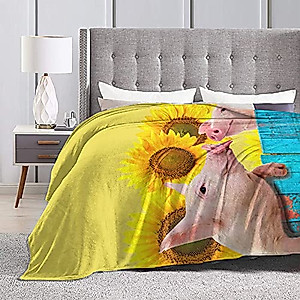 Gadimen 3D Pigs Sunflower Throw Blanket, Super Soft Lightweight Flannel Fleece Blankets for Bed Couch Sofa, All Season Warm Cozy Fuzzy Plush Microfiber Blanket for Hot Sleepers 60x50 inches