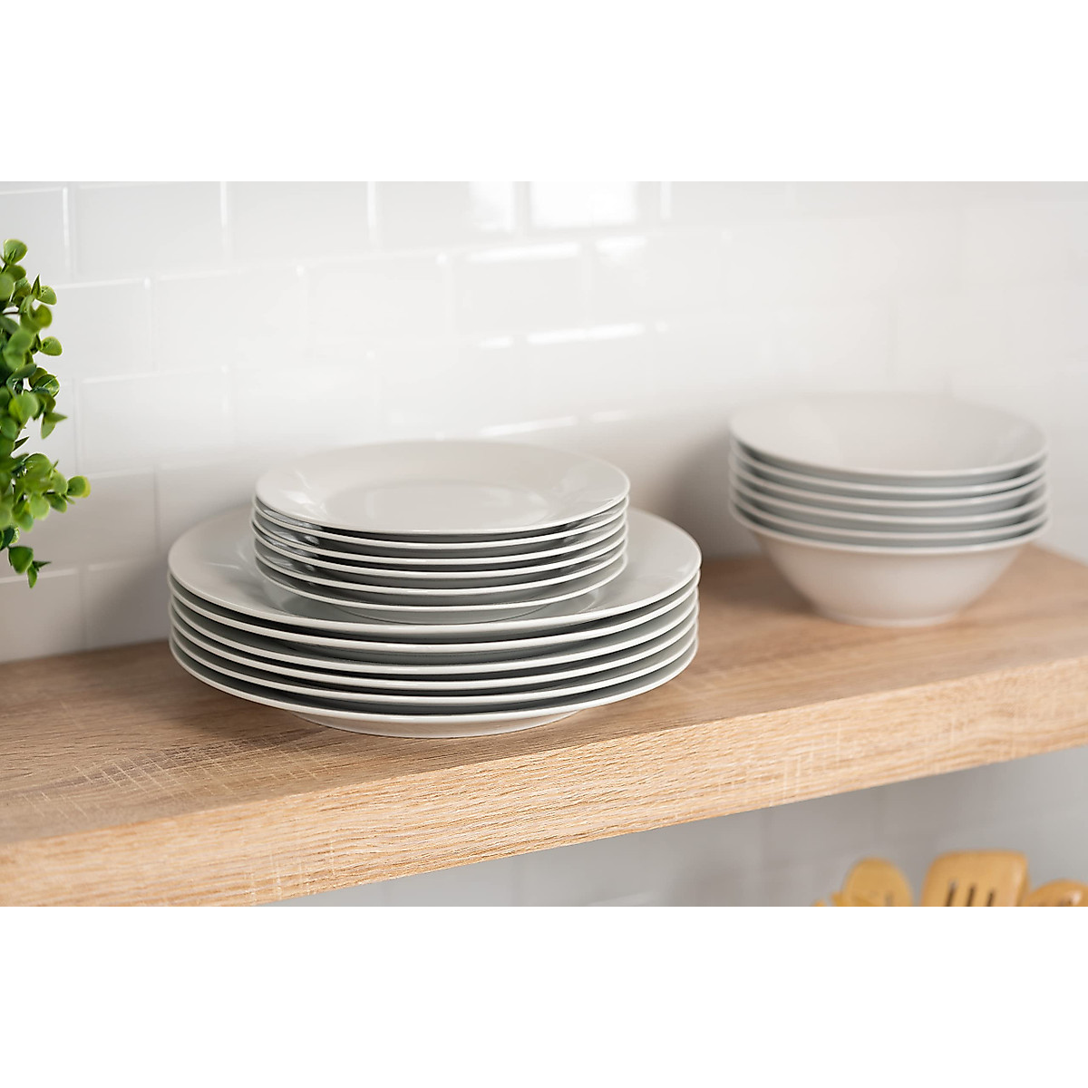 10 Strawberry Street Simply White 7.5" Round Salad Plate, Set of 6