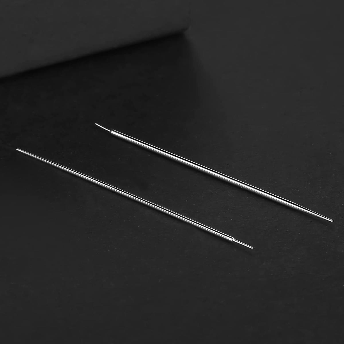 Oveta 16G 18G Threadless Pin Taper Titanium Piercing Taper Pin for Threadless Nostril Ear Lip Piercing Jewelry,2PCS