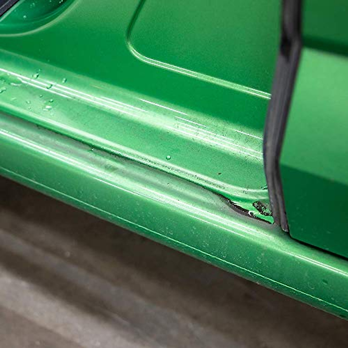 Meguiar's G180224EU Heavy Duty Multi-Purpose Cleaner 709ml Professional Strength, cleans wheel arches, tyres, vinyl, trim, carpet, fabric, upholstery, rubber, metal, chrome and more