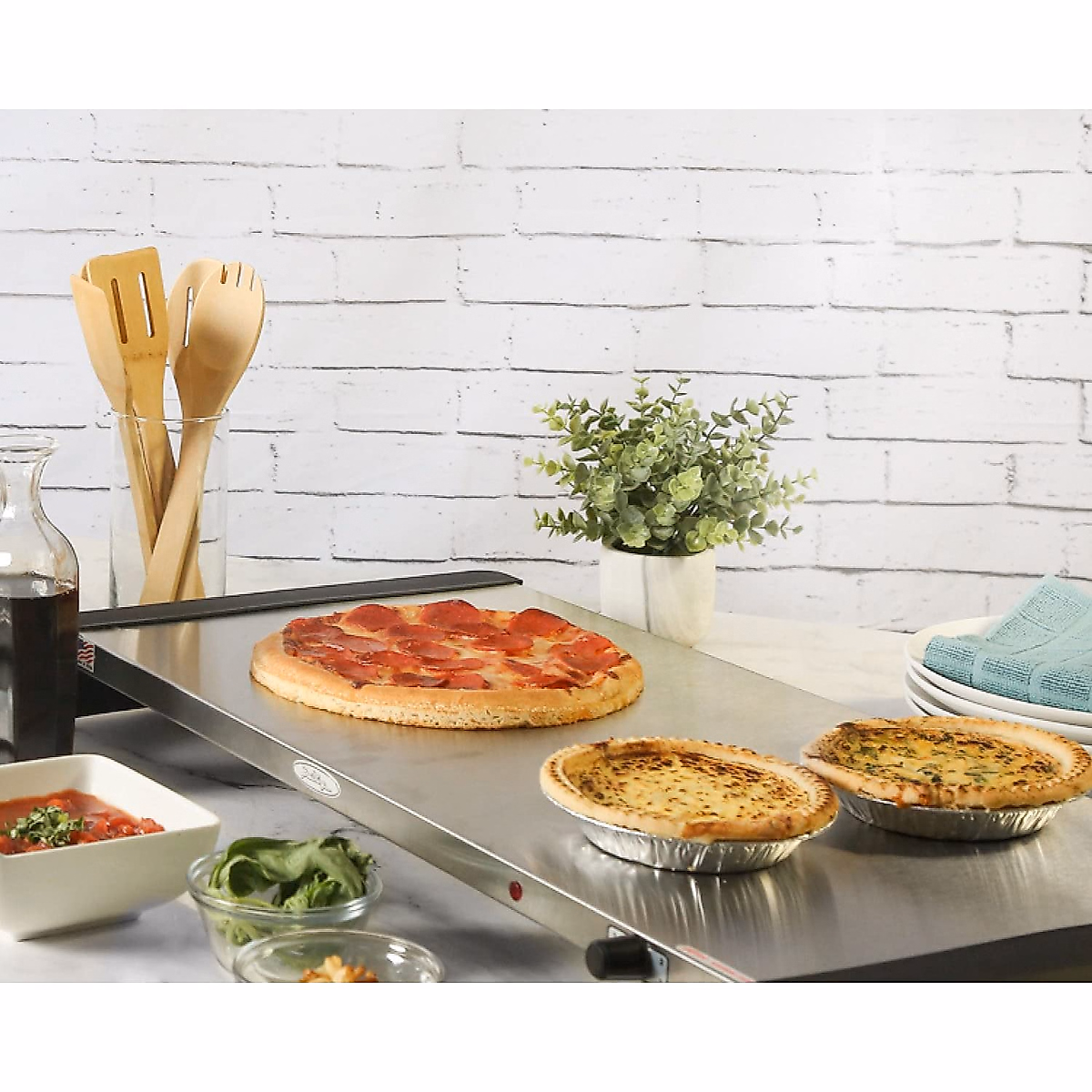 Broil King NWT-1S Professional 300-Watt Warming Tray, Stainless