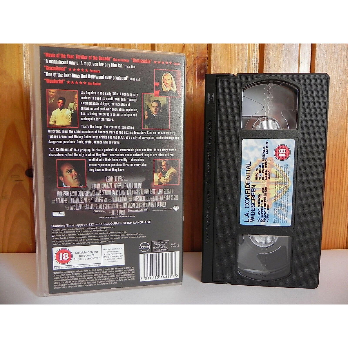 L.A. Confidential [VHS]