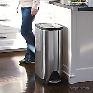 simplehuman 30 Liter / 8 Gallon Butterfly Lid Kitchen Step Trash Can, Brushed Stainless Steel