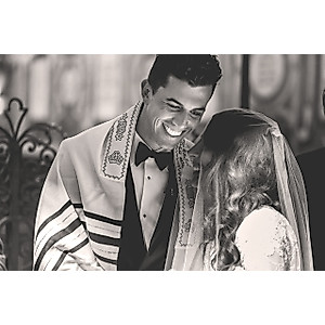 Better Office Products 36 Pack Bar Mitzvah & Bat Mitzvah Cards, Mazel Tov Jewish Celebration Cards with Envelopes, Bulk Set, Classic 5 x 7 Inch Size, 8 Unique Cover Designs with Heartfelt Sentiments