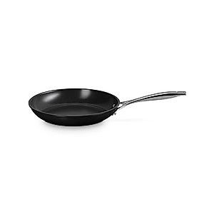 Le Creuset Essential Non-stick Ceramic Shallow Frying Pan, 10"