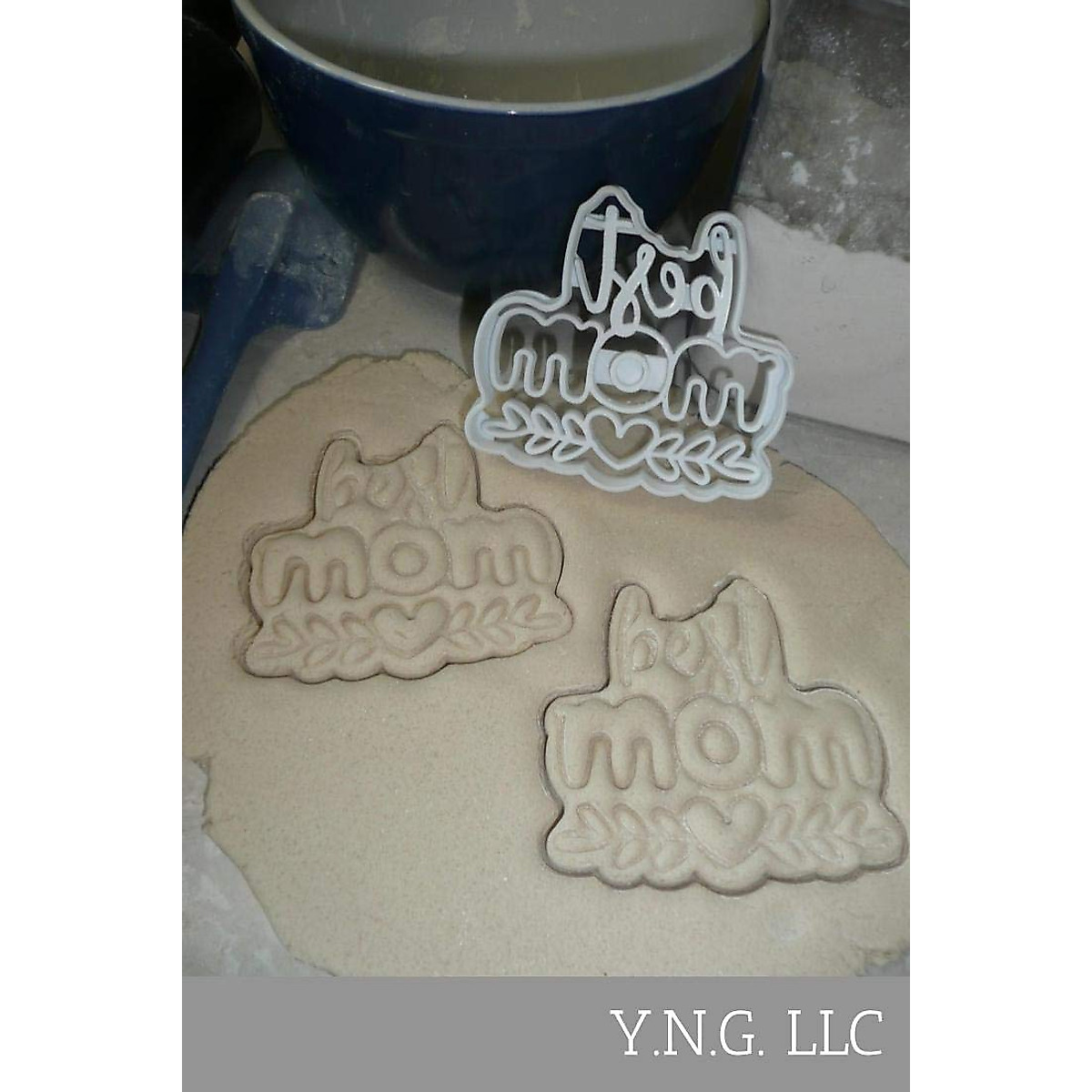BEST MOM WITH HEART MOTHERS DAY CELEBRATION LOVE COOKIE CUTTER MADE IN USA PR3475