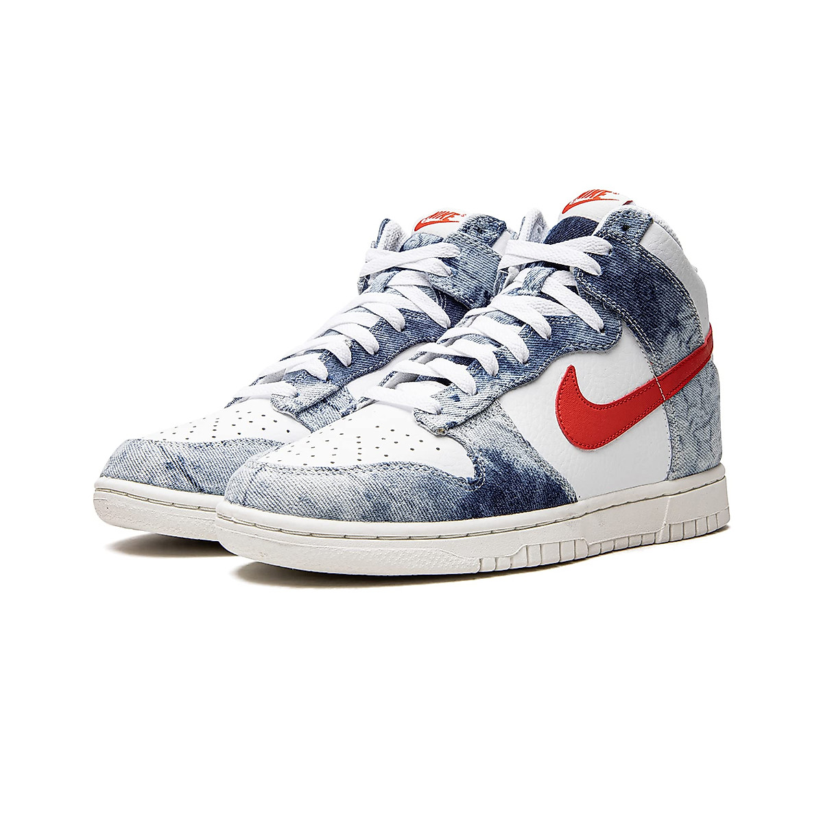 Nike Womens W Dunk High DV2181 900 - Size 7W