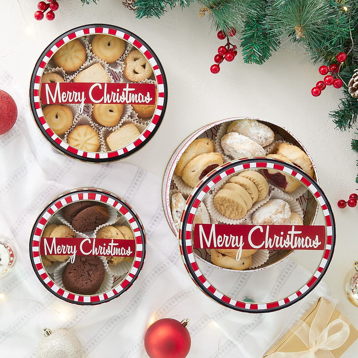 Juvale Set of 3 Merry Christmas Cookie Tins with Lids for Gift Giving, Round Nesting Holidays Containers, 3 Sizes