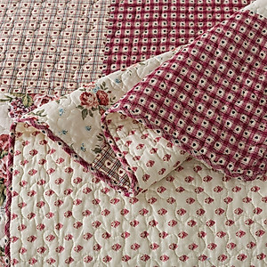 SLPR Country Roses Patchwork Cotton Pieced Quilt Set - Queen Size with 2 Shams, French Country Style Floral Bedding, Red Rose Farmhouse Quilted Bedspread with Flower Pattern