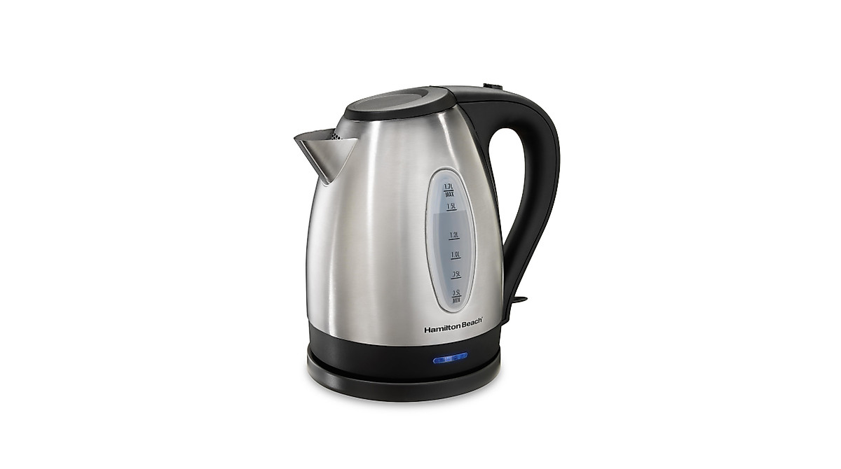 Hamilton Beach 1.7L Electric Tea Kettle – Fast & Safe Boiling