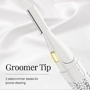 Remington - Smooth and Silky Facial Beauty Kit with Deluxe Tweezers