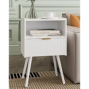 Veegle White Nightstand,Modern Bedside Table with Storage Drawer and Open Wood Shelf, Accent Night Stand with Solid Wood Legs for Living Room, Bedroom and Small Spaces,Easy Assembly,Classic White