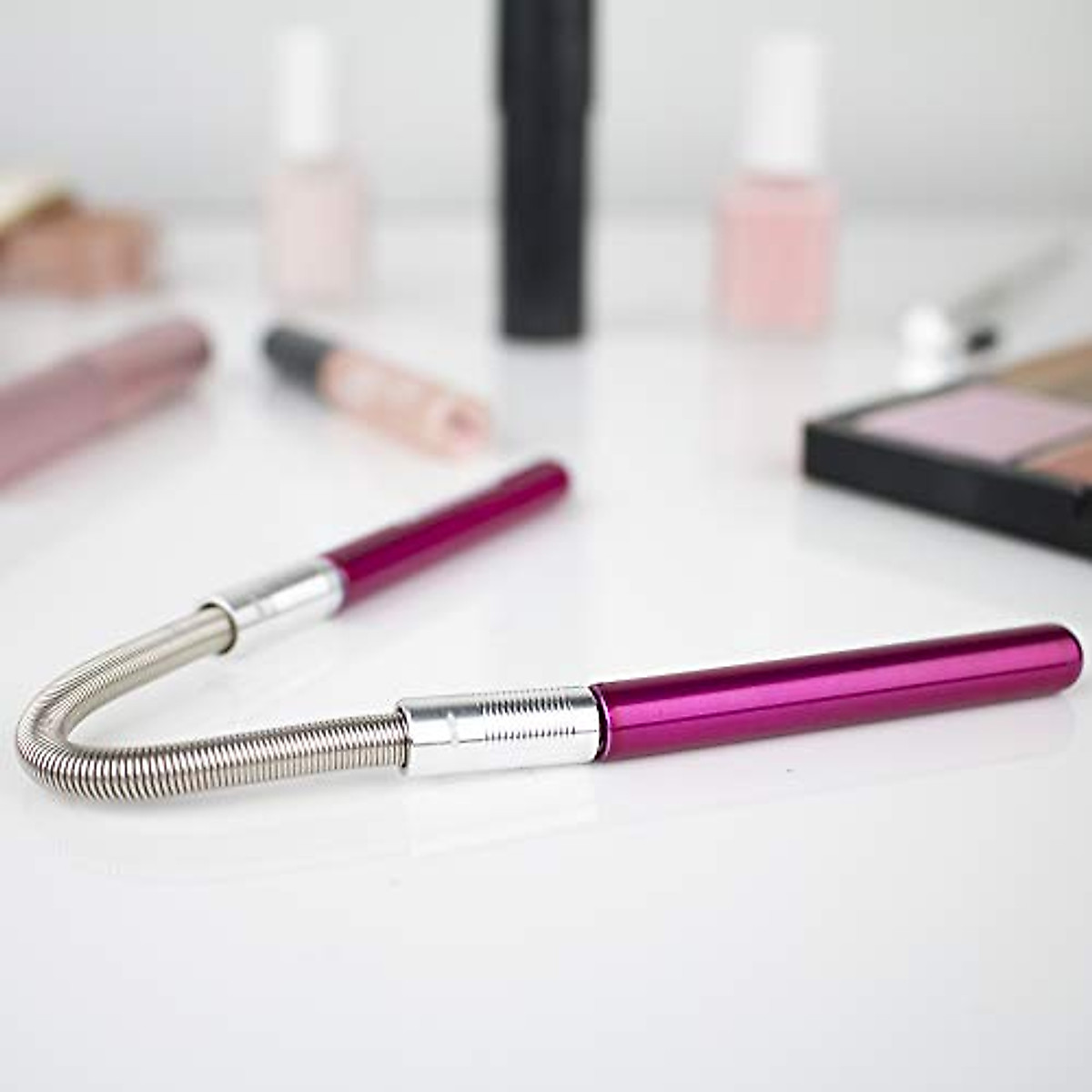 Tweezerman Smooth Finish Facial Hair Remover