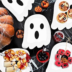 QZYL 50 PCS Halloween Plates, 7.6'' X 6.8'' Ghost Plates, Disposable Halloween Paper Plates with Ghost Design, White Halloween Party Plates for Halloween Decorations Party Supplies Decor Ghost Decor