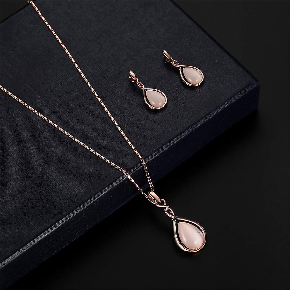 Rose Gold Jewelry Sets for Women Pink Teardrop Pendant Necklace and Earring Set Embellished with Opal Fashion Wedding Jewelry Gift for Brides and Bridesmaid