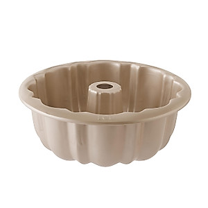 Berghoff Balance Nonstick Fluted/Bundt/Tube Cake Pan 10.25" x 10.25" x 4", Lightweight Carbon Steel, Ferno-Green, Non-toxic Coating Bakeware, Quick Release, Oven Safe Up To 450°F