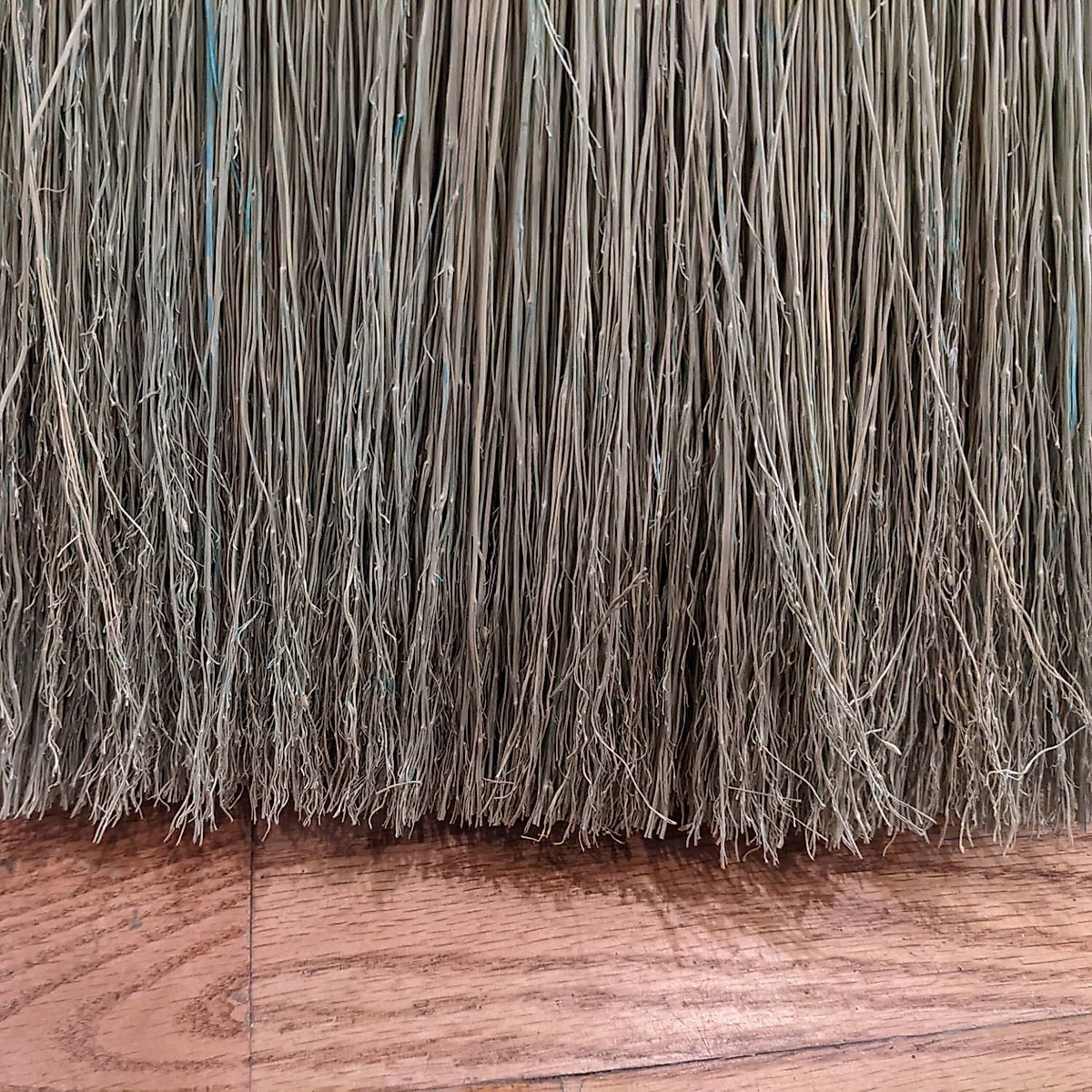 Lehman's Amish-Made House Broom - Authentic Corn Straw Broom with Hardwood Handle, Natural, 55 inches