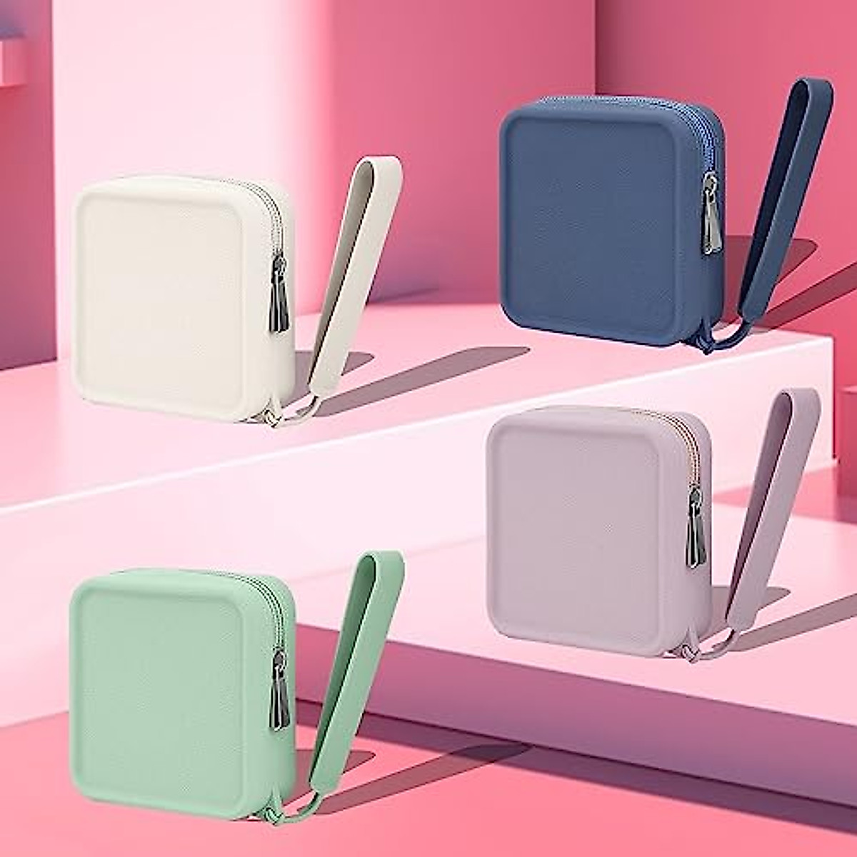 Desing Wish Silicone Period Bag with Wrist Strap, Portable Sanitary Pad Storage Bag for Sanitary Napkins/Tampons Imitation-Skin-Texture Pad Pouch First Period Gifts for Teen Girls (Green)