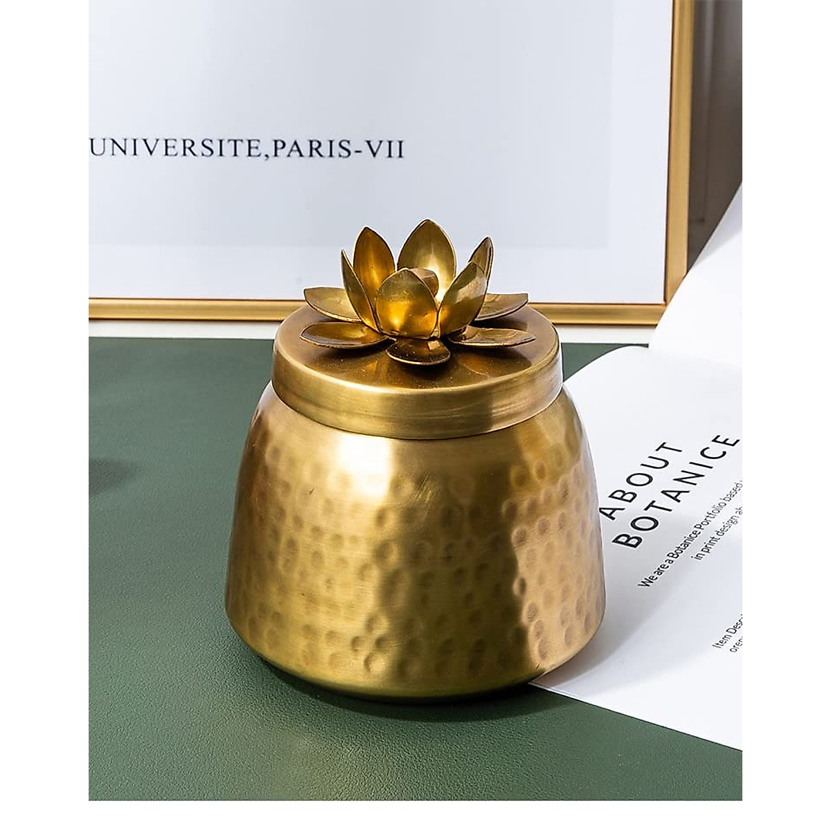 GENIGW Brass Storage Jar Living Room TV Cabinet Cover Candy Jars Palace Relief Grain Dispenser Ornaments