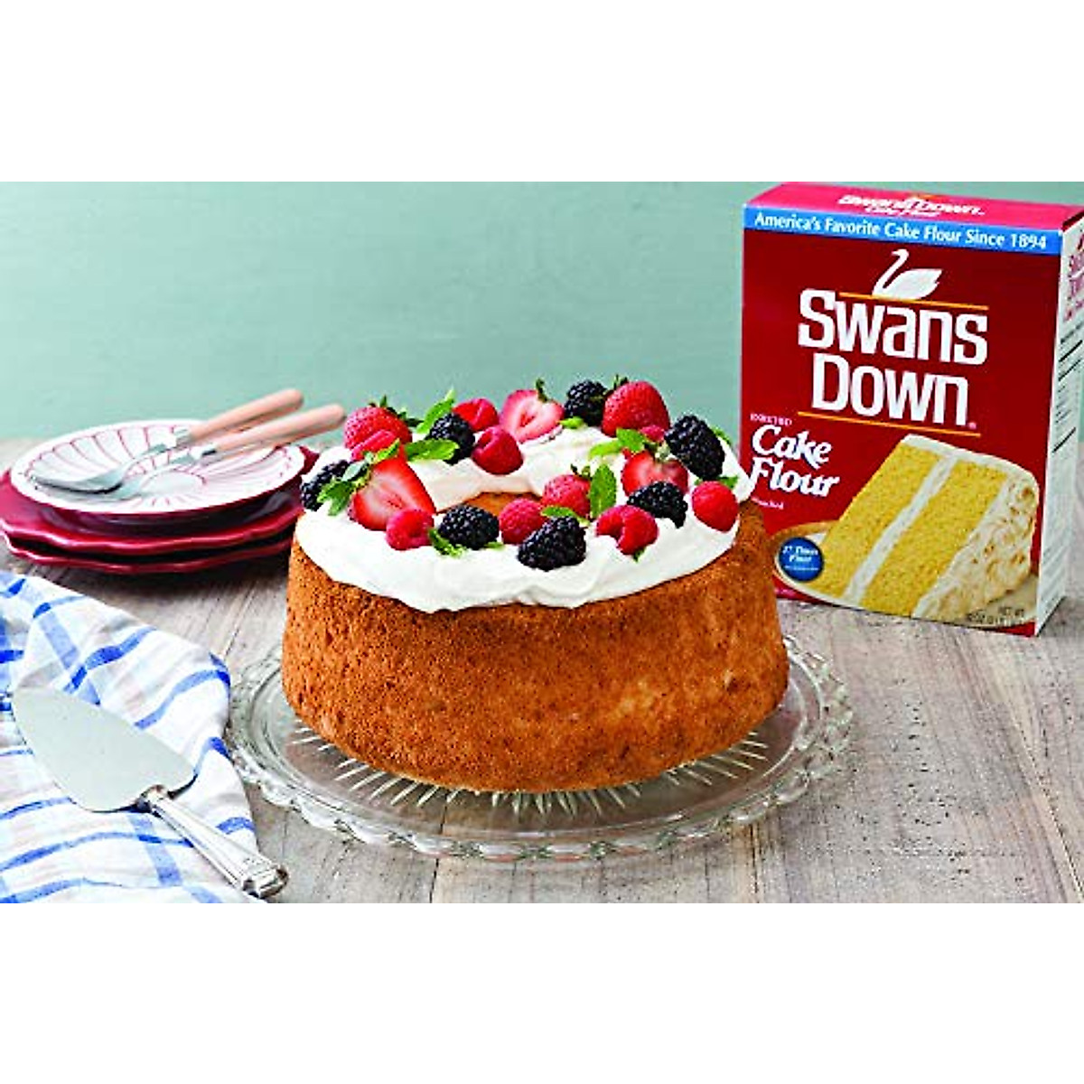 Swans Down Regular Cake Flour, 32 Ounce Box