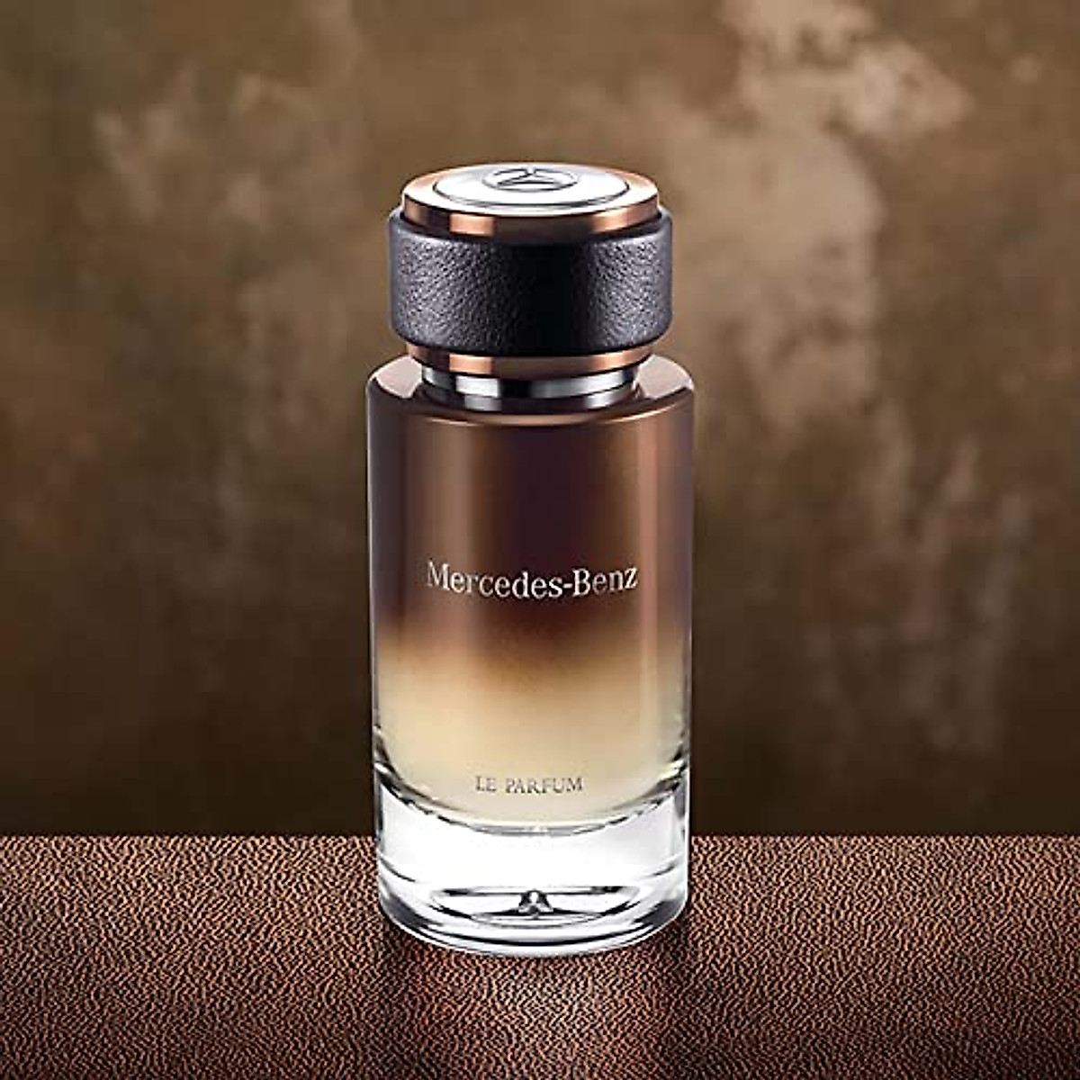 Mercedes-Benz - Le Parfum - Irresistible Fragrance For Men - Wood And Leather Scent - For Dynamic, Leading Personalities - Pink Pepper, Bergamot, Violet Leaves, Amber Notes - Eau De Parfum - 4 Fl Oz