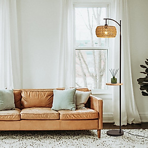 Feohak Boho Floor Lamp, Rattan Floor Lamp with Shelf, Bohemian Bamboo Wicker Coastal Rustic Farmhouse Woven Tropical Wood Tall Standing Lamp with Table for Living Room Bedroom