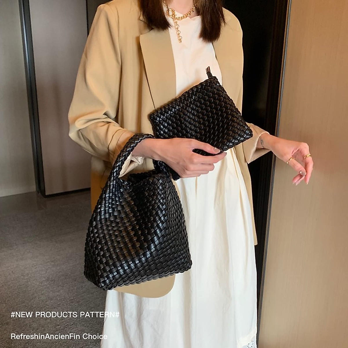 Handmade Woven Shoulder Bags for Women Cute Hobo Tote Handbag Mini Clutch Purse with Magnetic Buckle Crossbody Phone Bag (Black)