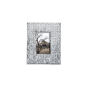 Foreside Home & Garden 4 x 6 inch Decorative Distressed Whitewashed Metal Pattern Picture, 4x6, Dawson Photo Frame