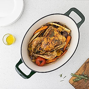 Navaris Enameled Dutch Oven - 8.1 QT Cast Iron Pot with Lid - Oval Non-Stick Large Covered Enamel Cookware - Safe for Induction Stove Top - Dark Green