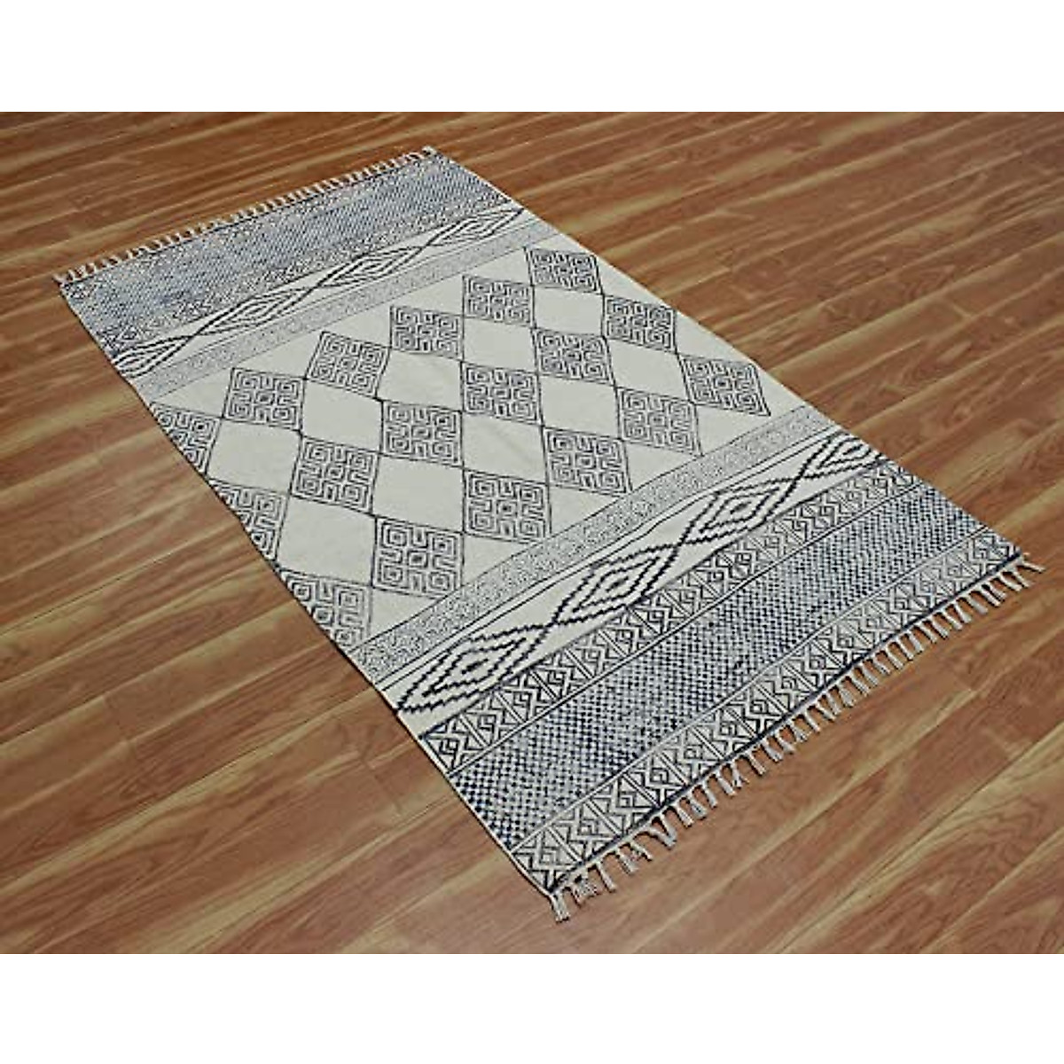 Casavani Hand Block Printed Rug Moroccan Beige & Black Tassel Rug Boho Area Rug Easy Care Washable Rugs for Doormat Entryway Living Room Bedroom Hallway Balcony 5x5 Feet Square