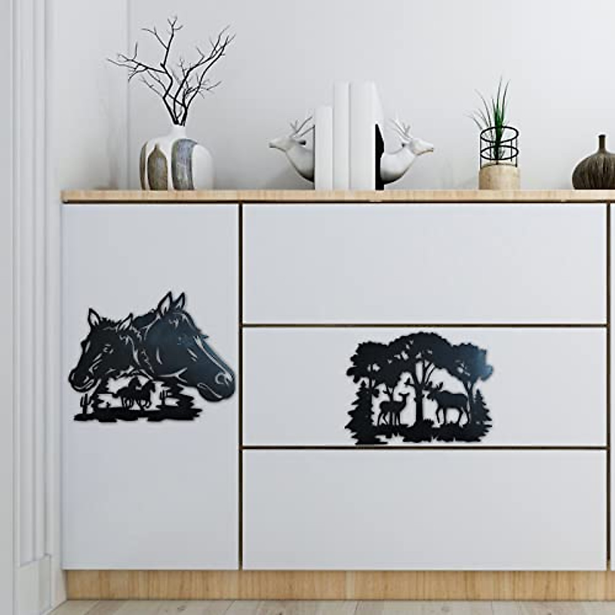 Hummingbird Ornament Animal Metal Art Deer Bear Wrought Iron Silhouette Hollow Wall Art Decor Door Sign Home Decoration Garden Ornament Stain Glass Window Hanging Christmas