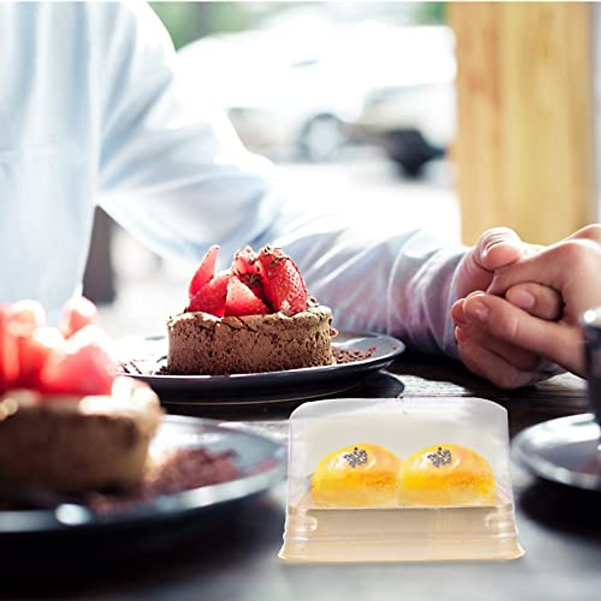 GANAZONO 100pcs Mini Moon Cake Boxes Clear Plastic Square Round Cupcake Boxes Dome Cake Container Bakery Carrier for Muffins Dessert Golden