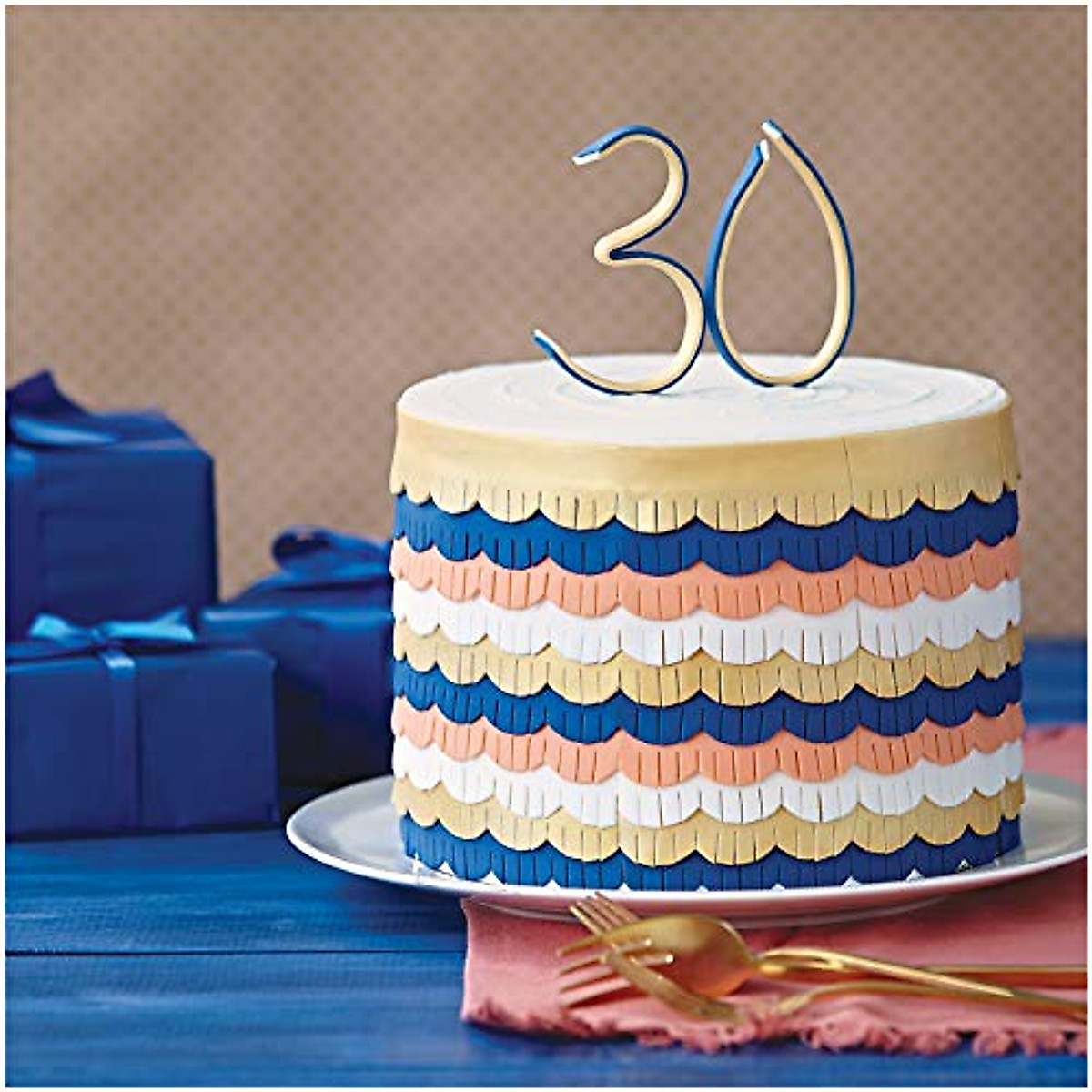 Wilton Decorator Preferred Blue Fondant, 24 oz. Fondant Icing