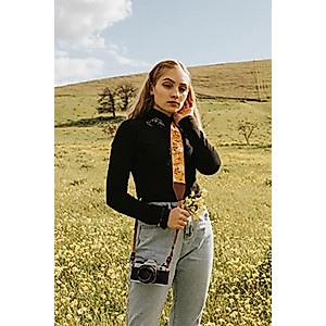 Art Tribute Spring Blossom Flowers Camera Shoulder Strap Belt For All DSLR Camera – Vibrant Design Universal DSLR Strap, Multi Color Neck Belt Best Gift for Men & Women Photographers