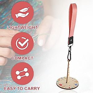 Wrist Yarn Holder, Portable Yarn Holder Wood Wrist Yarn Ball Holder with Wristband Wooden Yarn Spinner Yarn Ball Minder Knitting Supplies Gift for Crafts Lovers