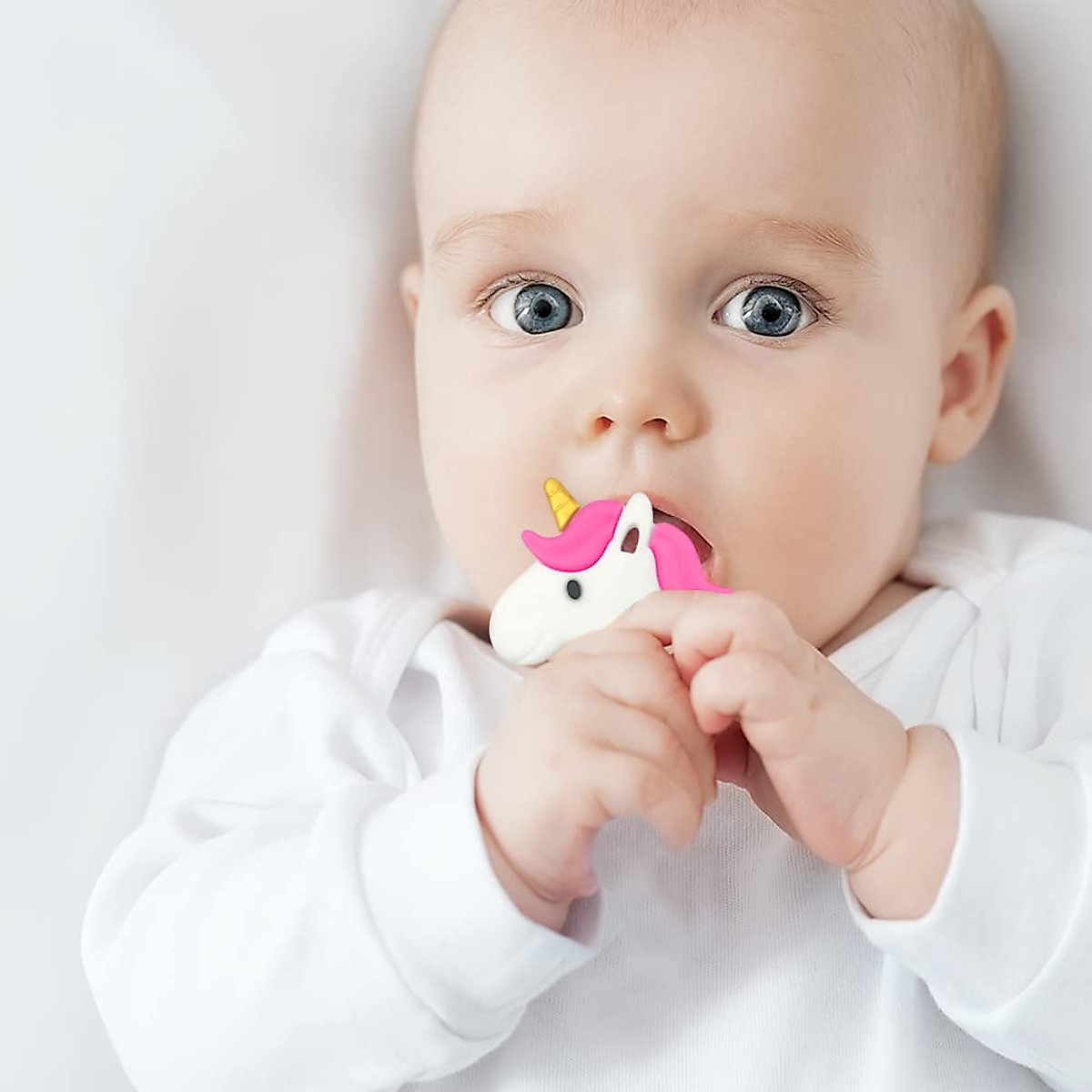 Chew Necklace for Girls-4 Pcs Silicone Chewy Necklaces for Kids or Adults That Like Biting or Have Autism,ADHD,SPD,Teething,Oral Motor Chew Toys Sensory(Pink)