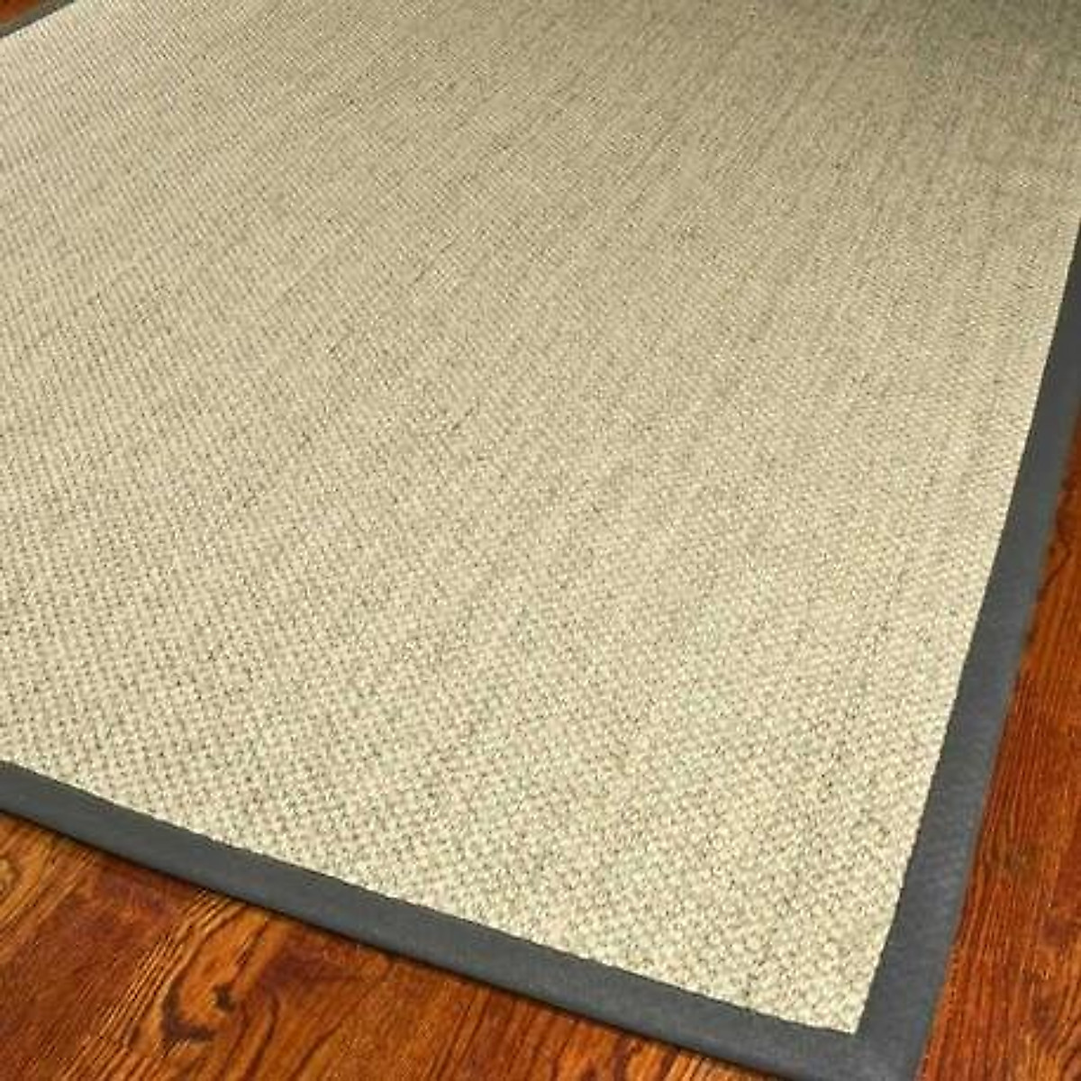 SAFAVIEH Natural Fiber Collection 6' x 9' Marble / Grey NF443B Border Sisal Area Rug