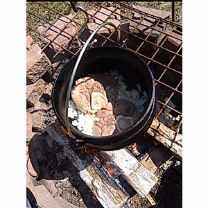 Cuisiland 8.6QT Pre-seasoned Cast Iron Potjie pot