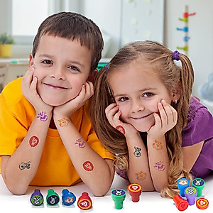 ArtCreativity Zoo Animal Stampers for Kids, Set of 24, Assorted Pre-Inked Stampers, Animal Birthday Party Favors, Goodie Bag Fillers, Arts n Crafts Supplies Assignment Stamps for Teachers