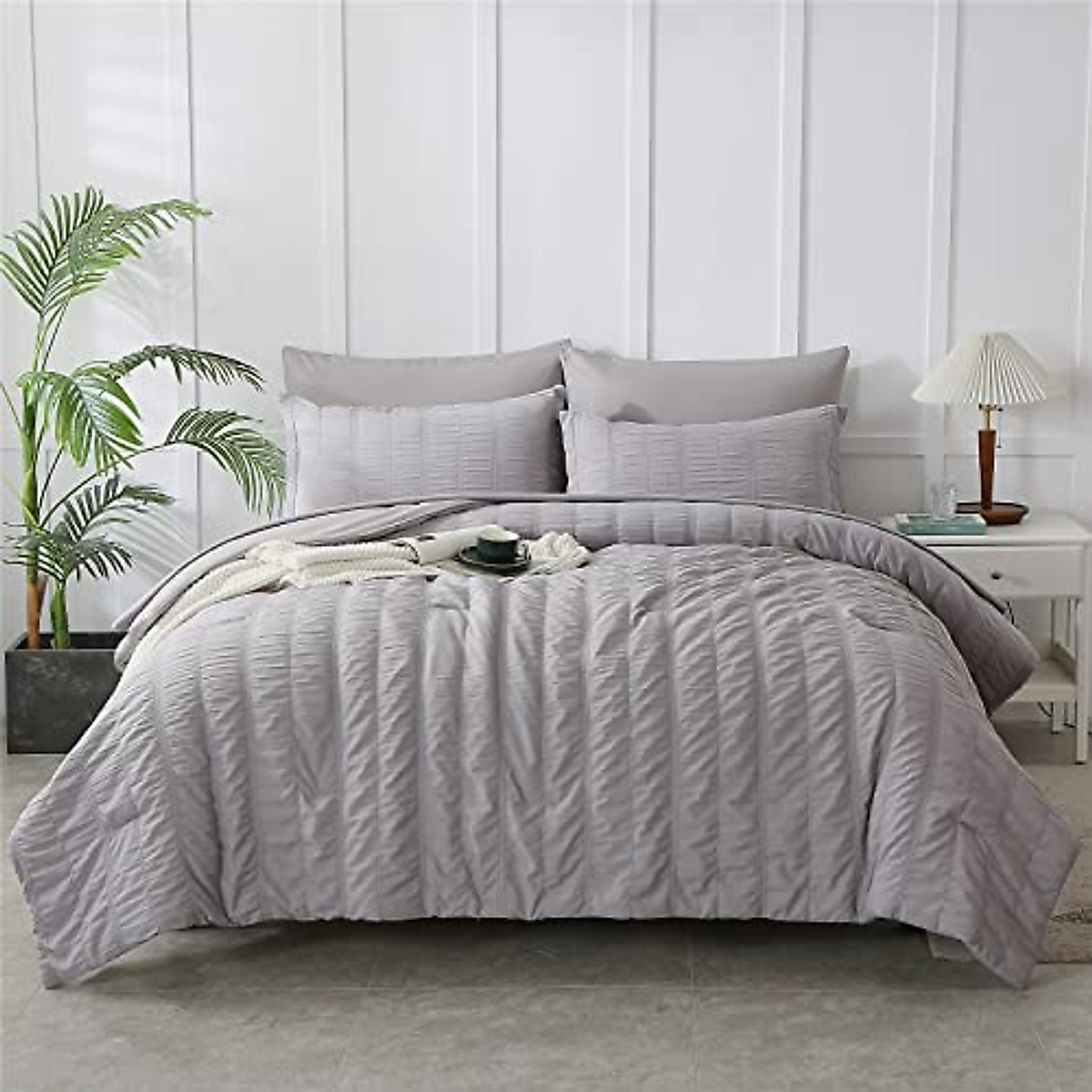 KAKIJUMN Grey Comforter Set King Size, 7 Piece Bed in a Bag Seersucker Comforter and Sheet Set, All Season Soft Microfiber Complete Bedding Set(Grey,King)
