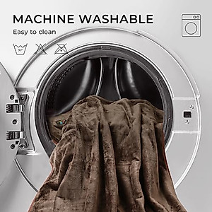 Luciphia Waterproof Blanket for Large Dogs Liquid Proof Furniture Protector Washable Pet Reversible Bed Cover for Couch Soft Sherpa Fleece Cat Blanket Coffee+White X-Large（85" x 57"）