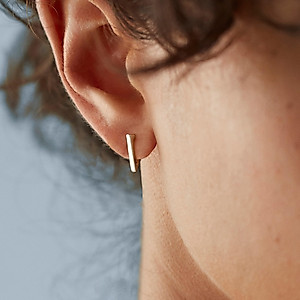 Milacolato 925 Sterling Silver Small Hoop Earrings for Women 18K White Gold Plated Geometric Huggie Hoop Earrings Hypoallergenic Triangle Hoop Earrings for Women