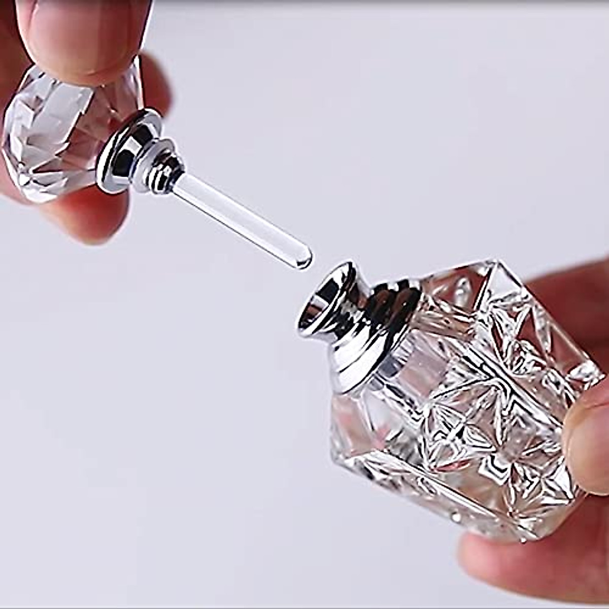 H&D HYALINE & DORA Clear Art Carved Crystal Empty Mini Refillable Perfume Bottle